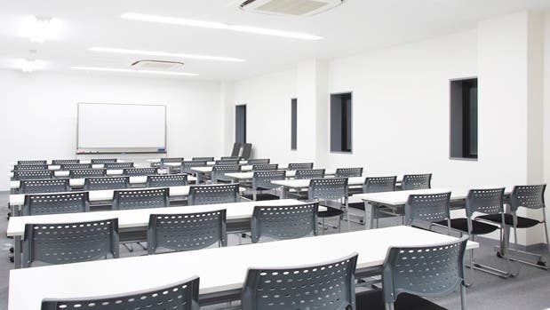 名古屋会議室 名古屋VIP貸し会議室名古屋駅前店 セミナールーム2Bの写真1