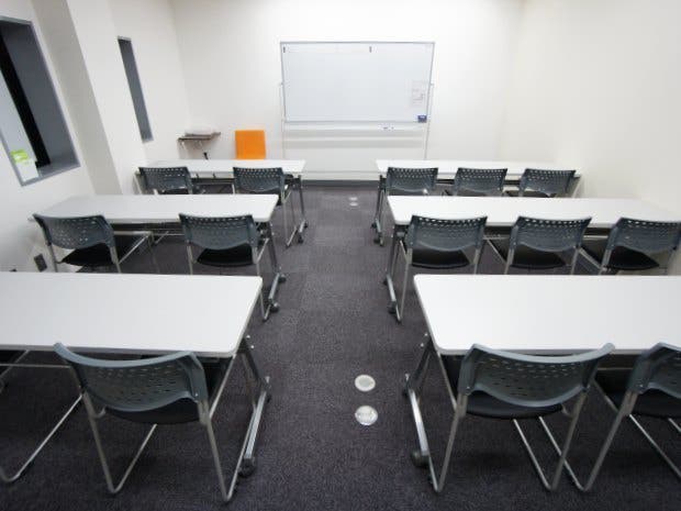 名古屋会議室　名古屋VIP貸し会議室名古屋駅前店　セミナールーム9Aの写真2