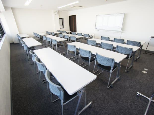 名古屋会議室　名古屋VIP貸し会議室名古屋駅前店　セミナールーム9Bの写真1