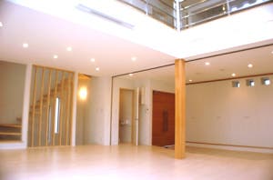 俯瞰撮影楽な吹き抜け　コンクリート打ちっ放しの地下　街並みが見渡せる屋上の写真8