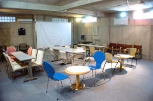 俯瞰撮影楽な吹き抜け　コンクリート打ちっ放しの地下　街並みが見渡せる屋上の写真11