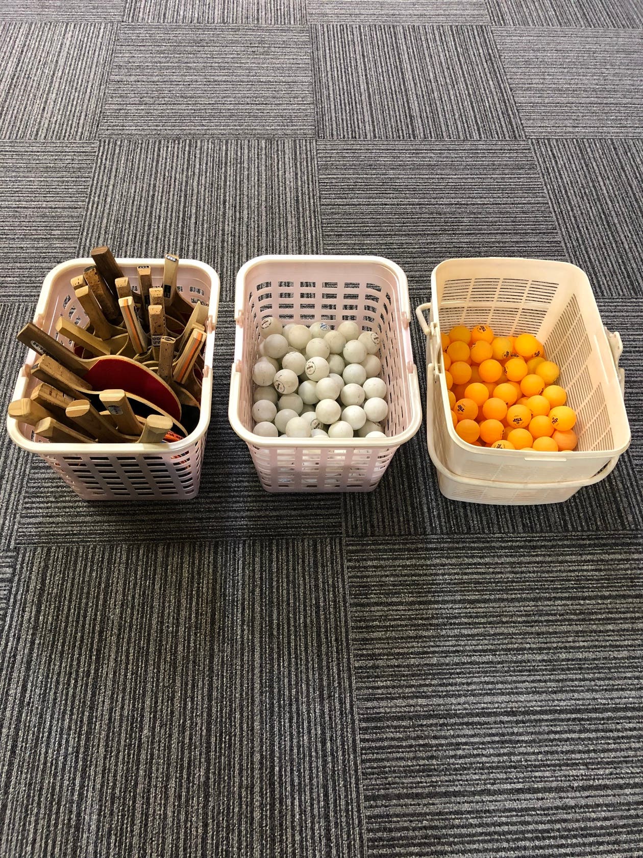 古い倉庫ですが卓球台・ダーツ設置！サークルや勉強会会議など利用者様の専用空間となります。の写真6