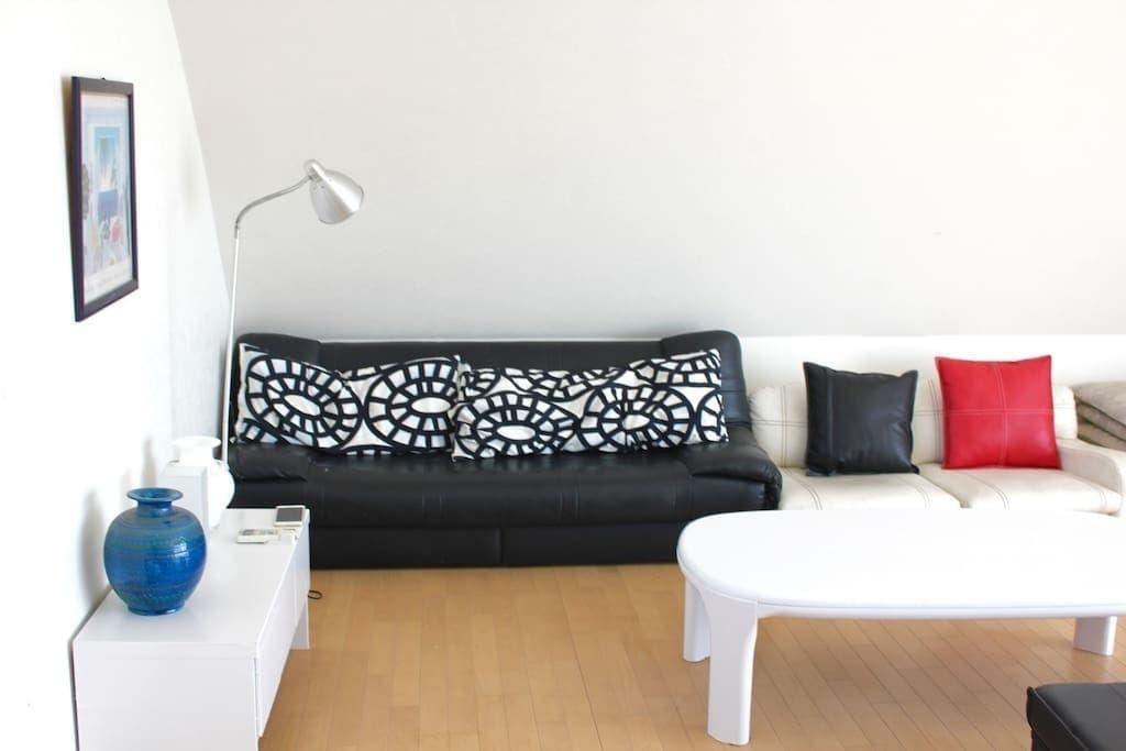 フリースペースのlivingと繋がるおおきなバルコニーの写真5