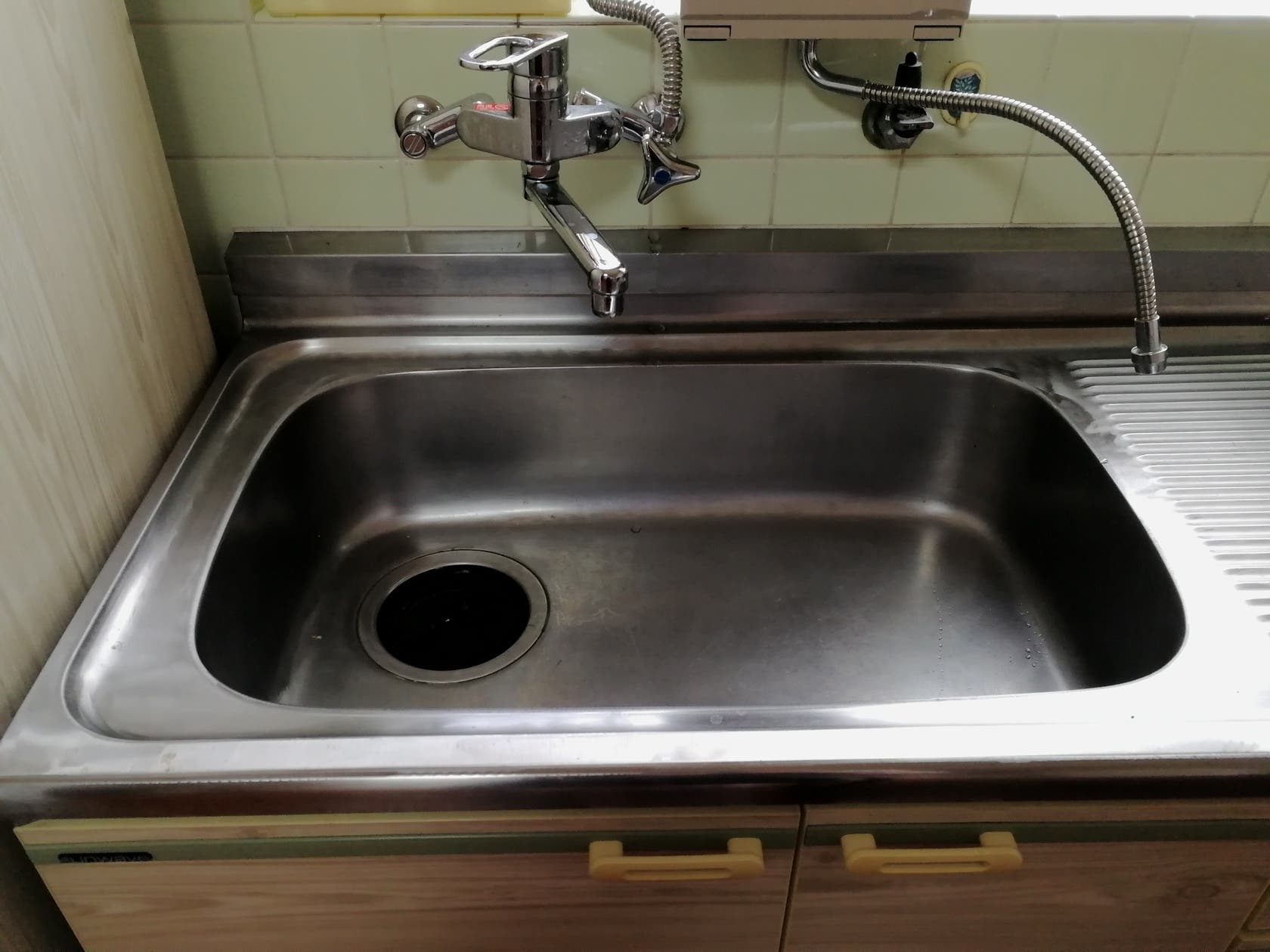 2LDKの1軒家を貸切！キッチン、冷蔵庫、冷暖房、洗面、浴室、トイレ完備！グランドピアノ有♪の写真8