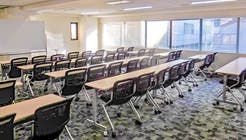 新橋・虎ノ門 65名収容貸し会議室 備品無料!セミナー・研修に!の写真2