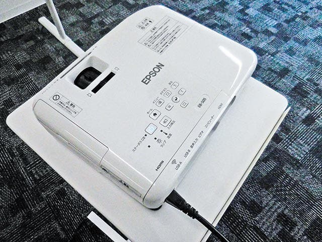 新橋・虎ノ門　65名収容貸し会議室　備品無料！セミナー・研修に！の写真15