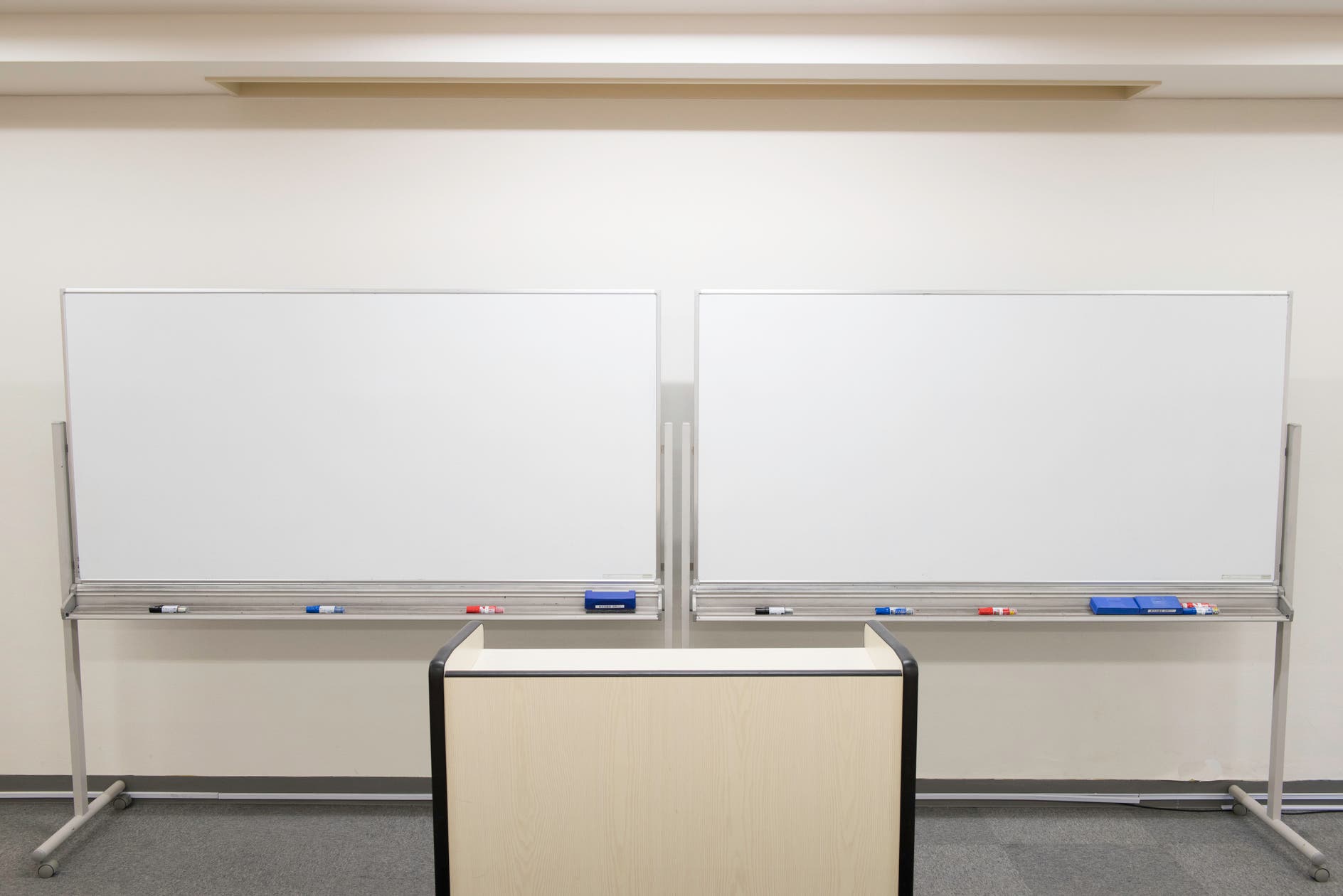 【田町駅徒歩5分☆スクール100名】無料Wi-Fi/会議・研修・セミナー・懇親会の写真17