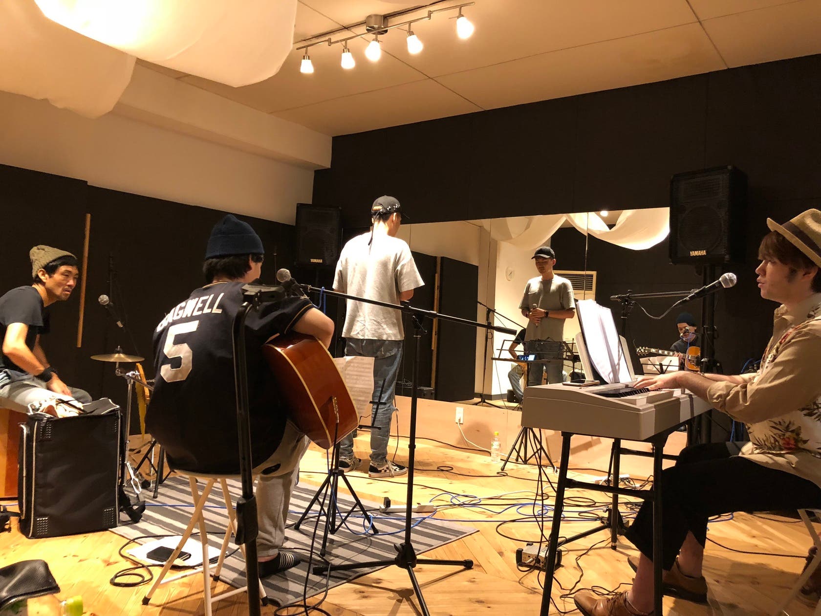 天神駅より徒歩4分の好立地。音響設備、鏡、プロジェクターあり。落ち着いたプライベート空間で多目的なご使用が可能。の写真4