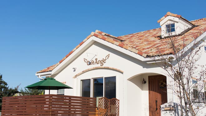 多目的スペース。さまざまな目的のパーティーや催し、各種セラピー、教室・レッスン、イベント、展示販売に。の写真1