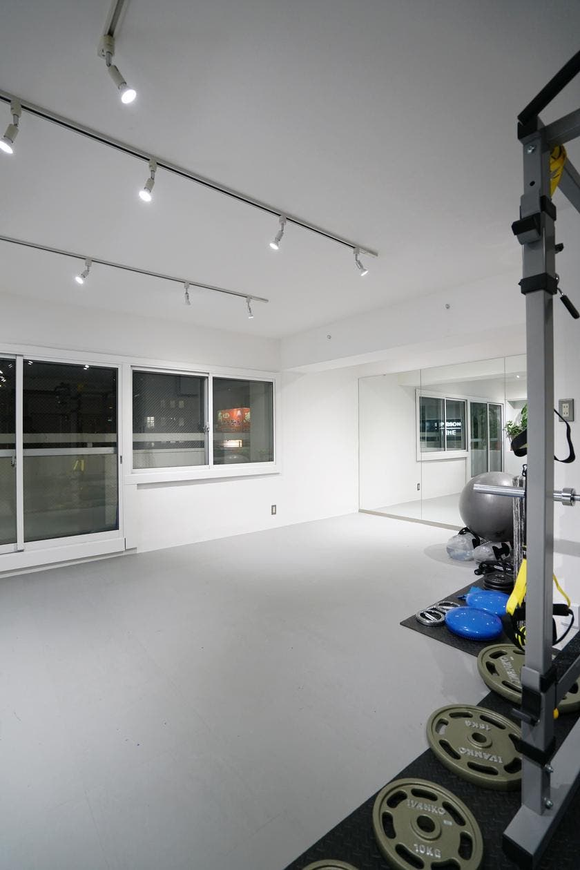 【恵比寿徒歩2分】[動画・スチール撮影可]個室のパーソナルトレーニングジムのレンタルジムの写真13