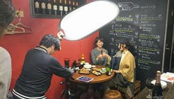 オシャレなスペインバル風の赤い壁が特徴/港区で好立地/氷使い放題/ソーダ水注ぎ放題/生ビールオプション/の写真3