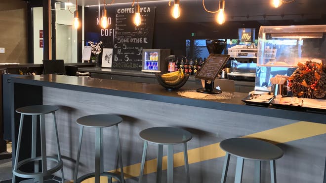 《六本木ヒルズすぐ》◆ガラス張りの会議室◆wi-fi・モニター・ホワイトボード完備・カフェ併設 2F(A)〈最大6名〉の写真8