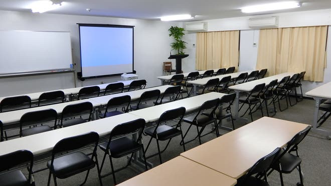 【最大55人】プロジェクター無料♪(地)淀屋橋駅徒歩90秒!ワイヤレスマイク2本WIFI冷蔵庫完備24時間利用可能♪の写真10