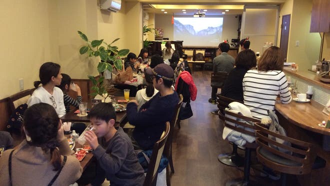 レンタルカフェ ママ会 飲食 会議等、さまざまなごイベントに合わせてご利用頂けます!の写真4