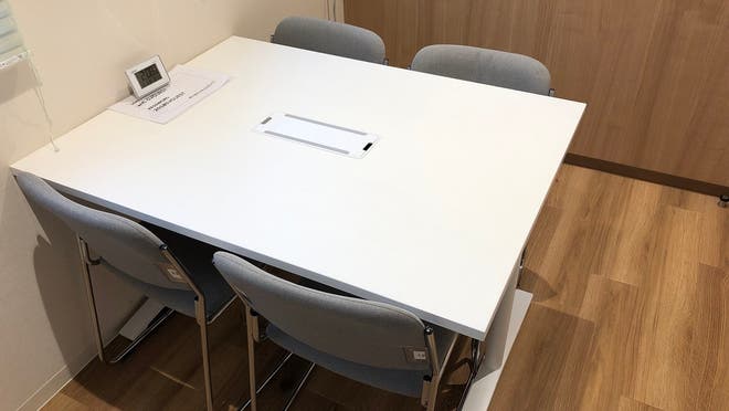 【四ツ谷駅徒歩4分】Wi-Fi・ホワイトボード完備のコンパクトな会議室を格安で!の写真2