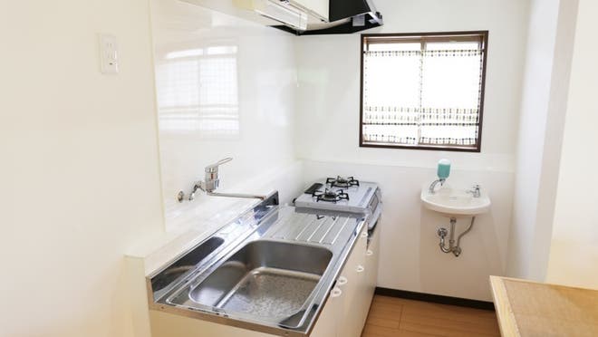 外階段で出入りができるキッチンもある2階のスペースです。の写真2