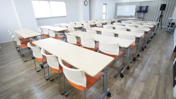 名古屋会議室 スタジオフィックス名古屋栄伏見店 6Aの写真1