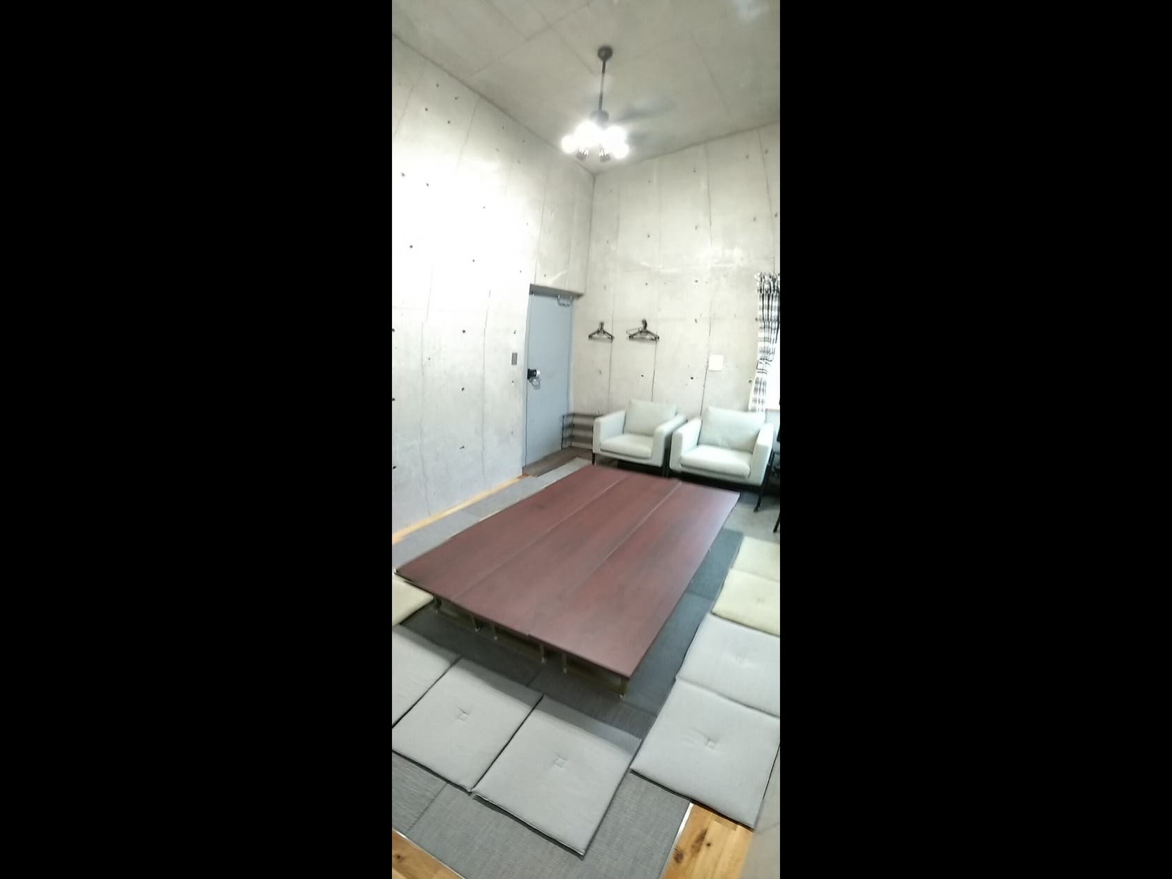 RC打ちっ放しの天井高4m おしゃれな空間で撮影・イベント・会議・セミナー・レッスンなどに。の写真7