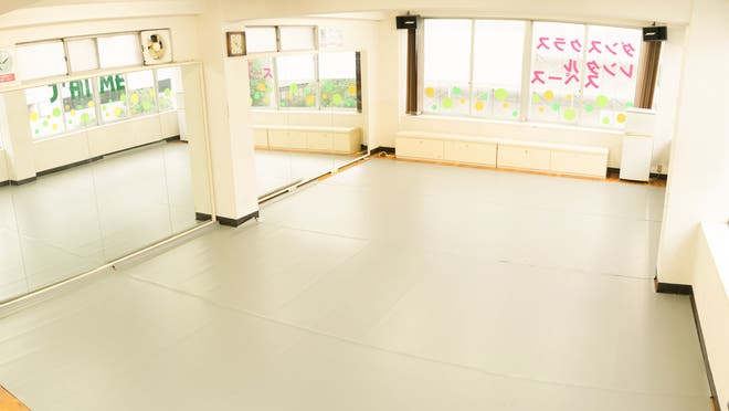 栄徒歩3分!レンタルダンススタジオ OVOの写真2