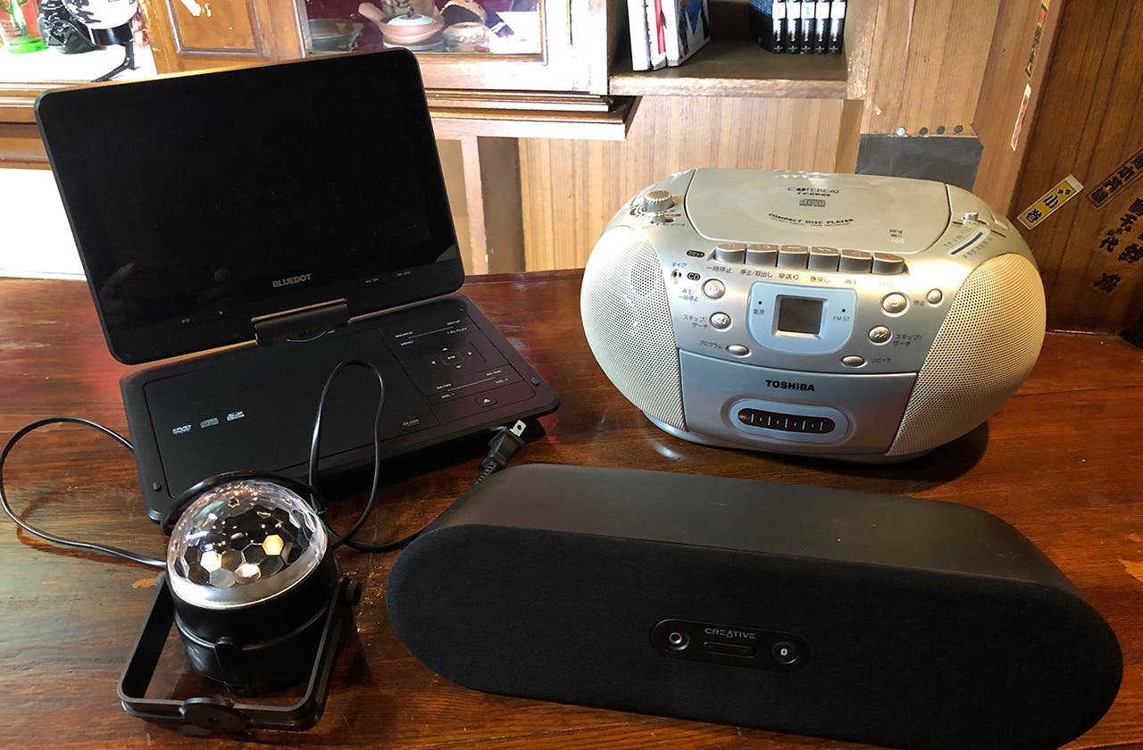 昭和レトロ感あふれるスナック空間　観光の休憩場所や仲間との団らんに ペット可の写真9