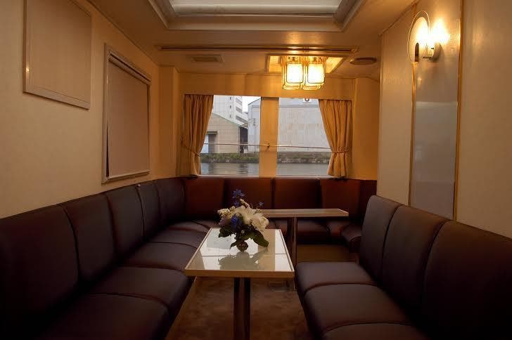 【品川】室内・デッキ完備の360°ビュー船舶！の写真5