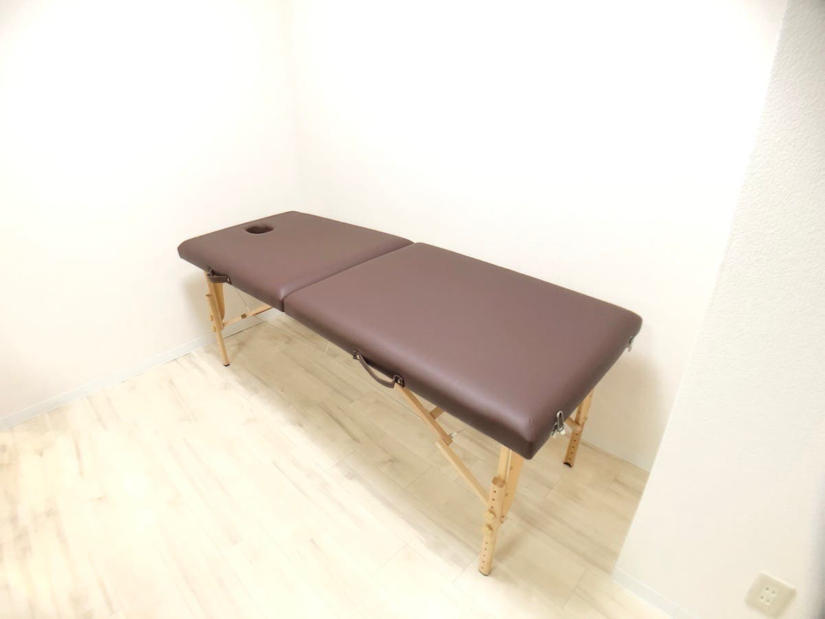 ⭐️新大阪駅２分！アパホテル前で迷わない⭐️【無料】高速Wi-Fi＆大画面モニター＆プロジェクター●12名●アサンブレ新大阪の写真15