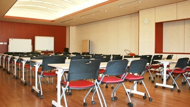 東京会議室 おしごとカフェ&ホール キャリア・マム 会議室の写真2