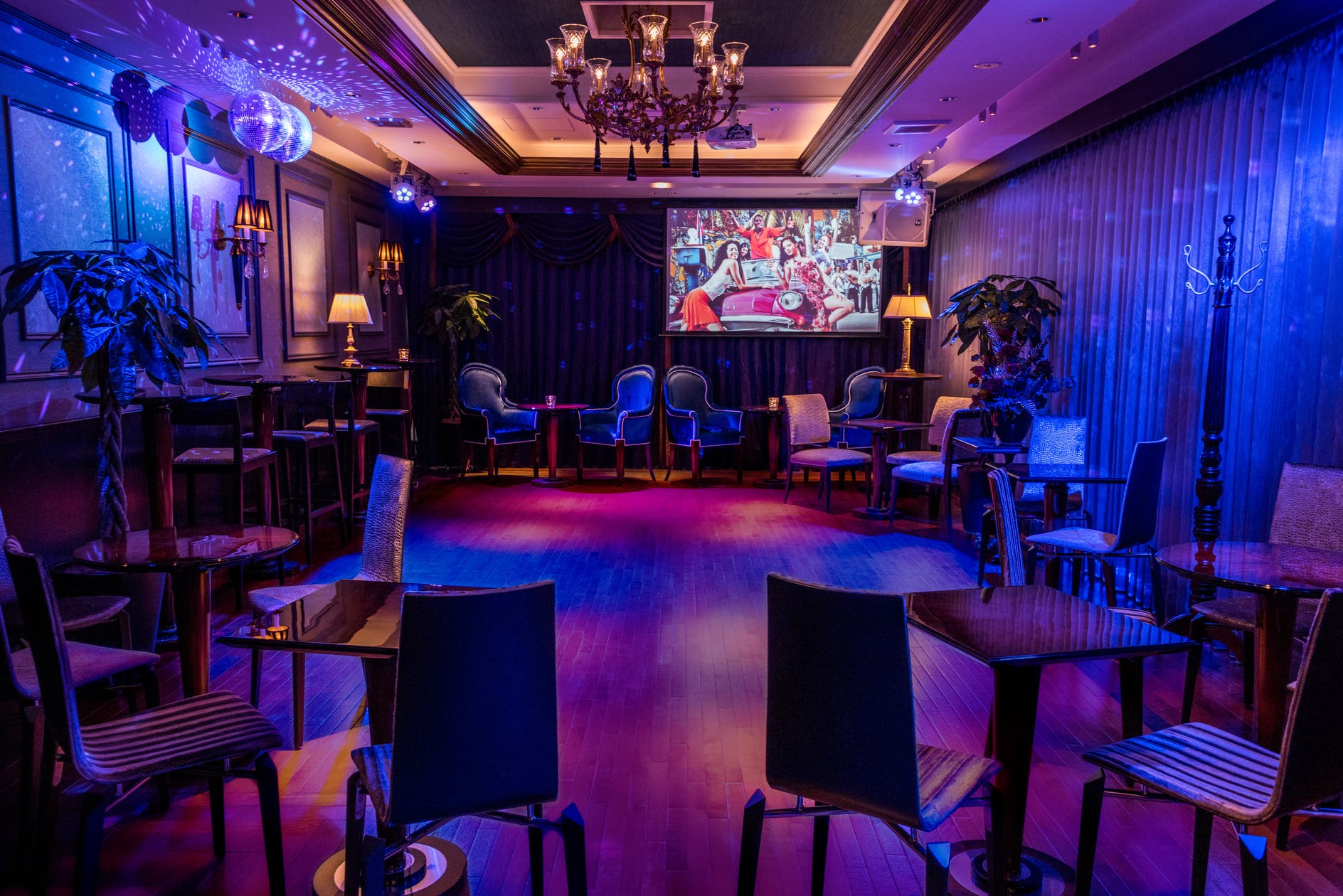 バー付きイベントスペース！レンタルスタジオ、結婚式２次会にも！！の写真22