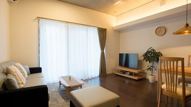 新築マンション、リビング、キッチン、ワークスペース貸切って撮影、イベントやパーティーに!の写真1