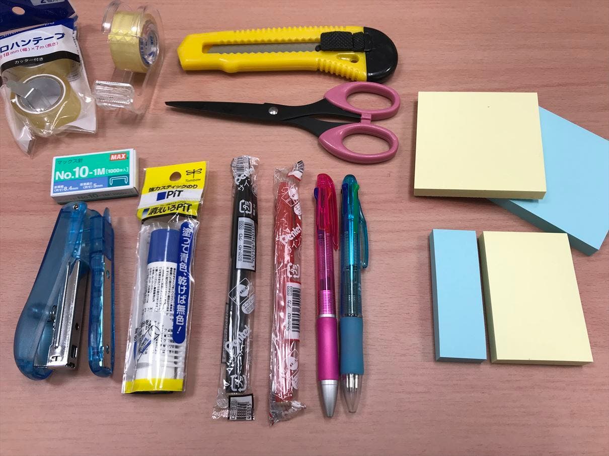 【新橋駅から徒歩30秒！】無料Wi-Fi・40インチモニター完備の8人ゆったりの会議室【シンバー・ファイブ】の写真8