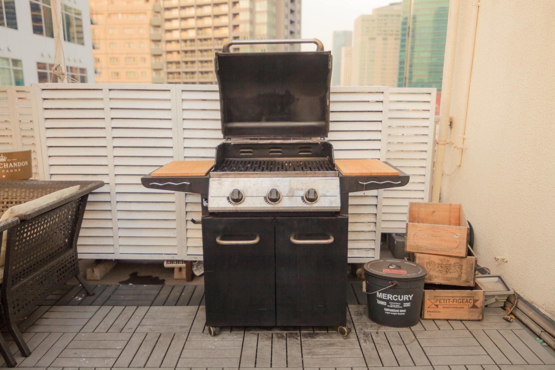 ＜屋上テラス＆店内スペース＞六本木の街並み一望出来るロケーション！BBQ・女子会・花見（夜桜）・会議利用などに！の写真8