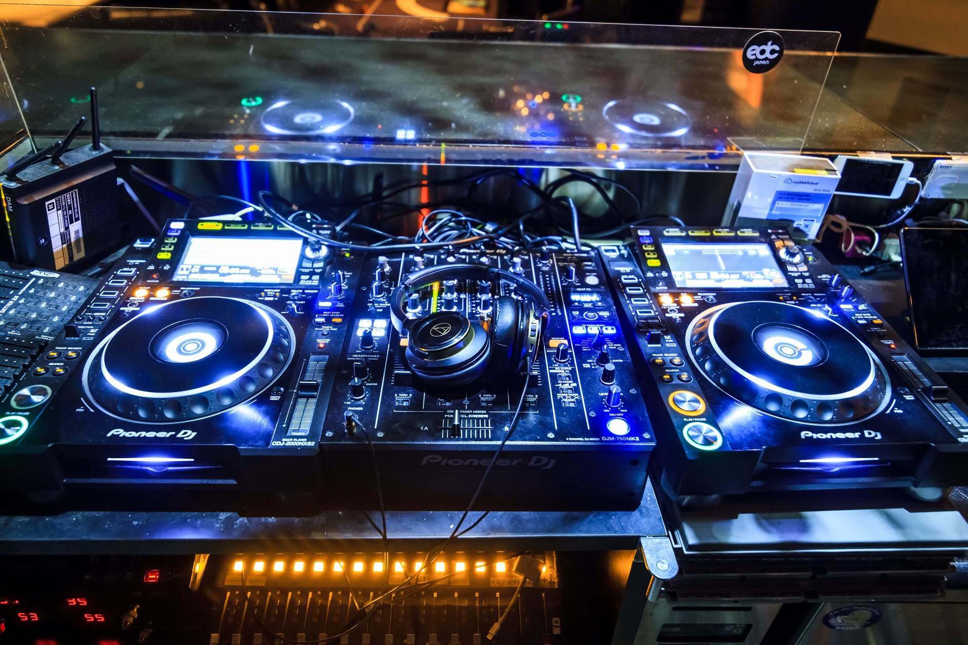 ＜屋上テラス＆店内スペース＞六本木の街並み一望出来るロケーション！BBQ・女子会・花見（夜桜）・会議利用などに！の写真11