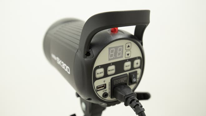 【写真/動画撮影におすすめ】★機材貸出無料★/福岡博多駅徒歩18分のスタジオ/駅チカ/スタジオ貸切りの写真3