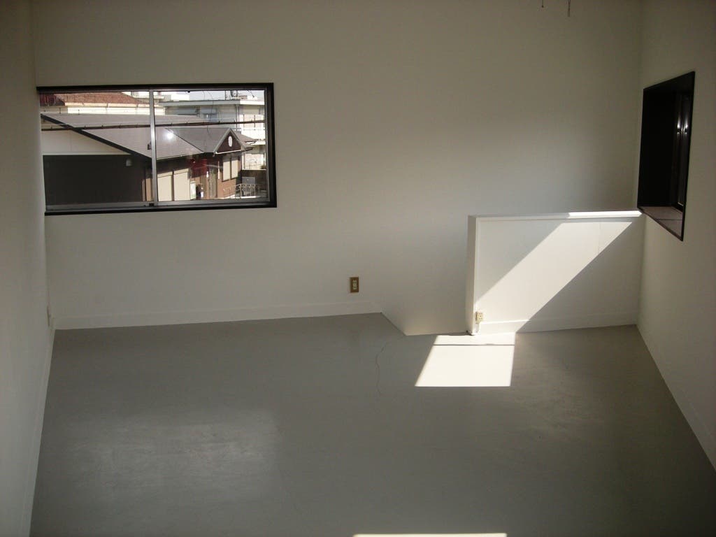 駅近！伊勢外宮しんみち商店街入口に建つお洒落ギャラリー。展示・即売、ワーキングスペースなどに！の写真6