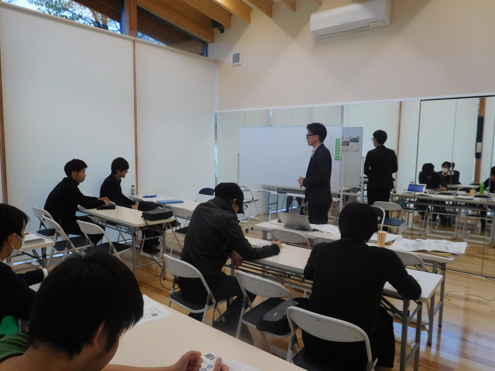 【大阪・天王寺】アクセス抜群！ヨガ・フラダンス教室や会議室でもご利用可♪の写真8