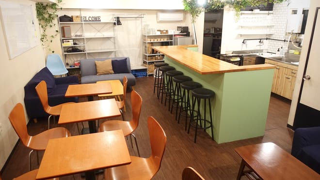 池袋から3分JR板橋駅 徒歩2分!駅近キッチン付きレンタルスペースSponge(スポンジ)♫の写真1