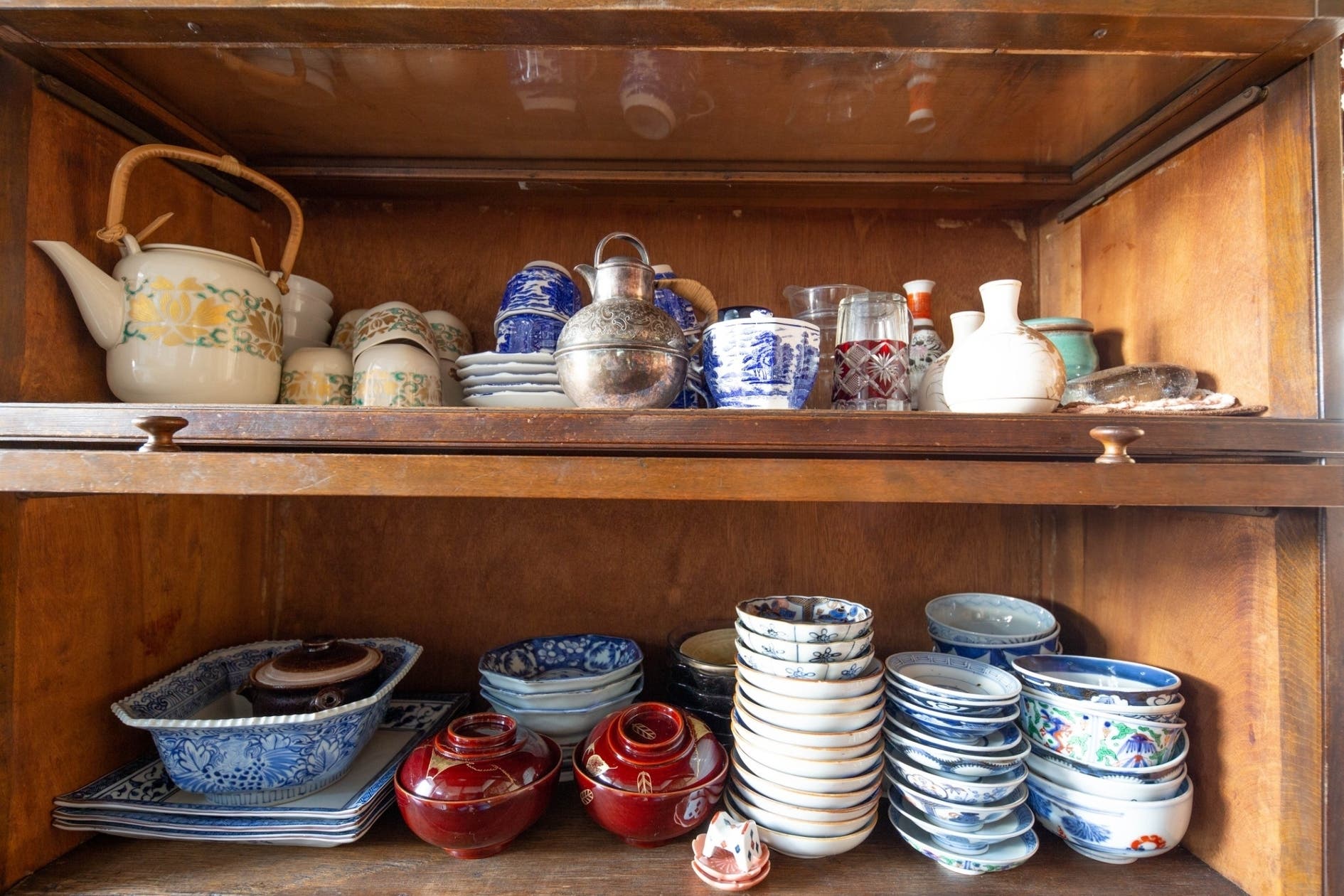 紅葉・こたつ・自然光・ちゃぶ台・浴衣・レンタル着付・自然光・懇親会・生配信・火鉢・ポートレイト・古時計の写真7