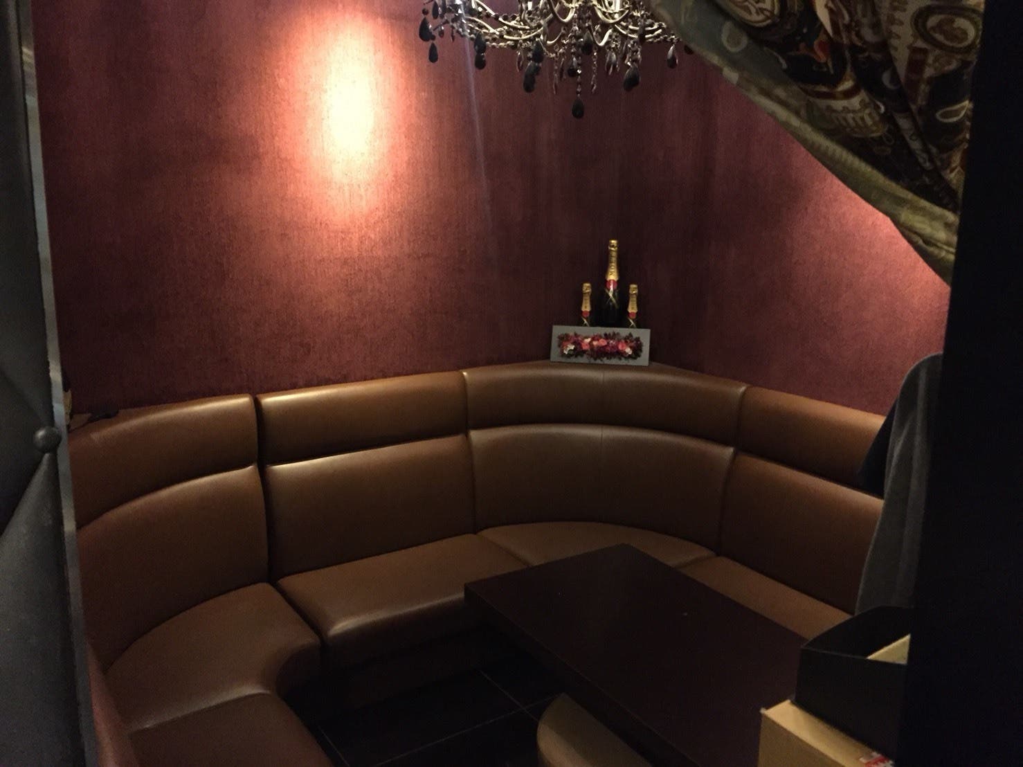 【赤坂のど真ん中】グランドピアノ,ドラム,プロジェクター等の設備充実！お洒落なLIVE BARなのでロケや撮影にも最適！の写真10