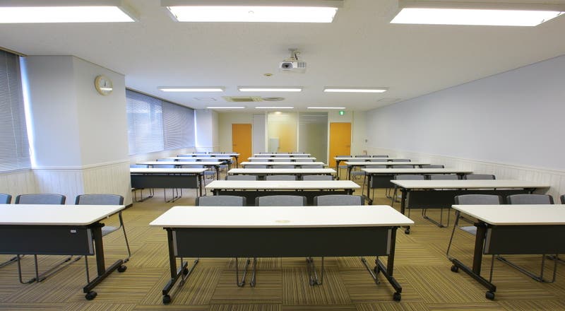 快・決いい会議室HALL-C