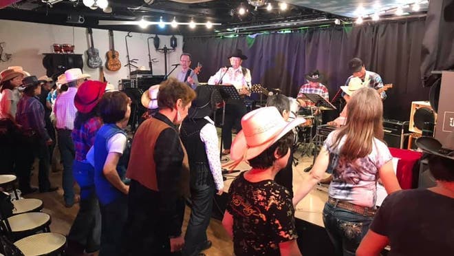 【小金井】演奏会や講演会、発表会やパーティーができるグランドピアノ付きのレンタルホールの写真1