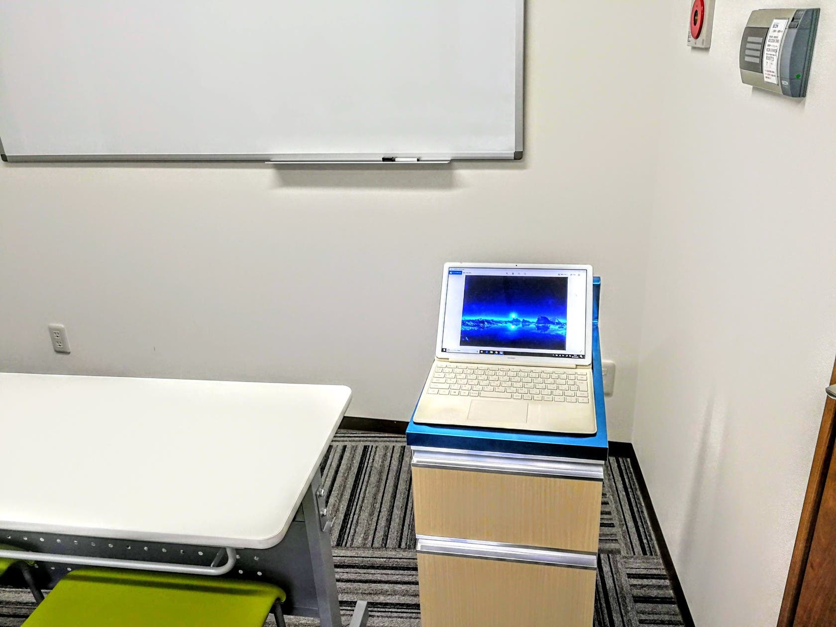 パーティーOK【アクセス抜群】新宿駅徒歩2分、新宿三丁目駅出口横の写真11