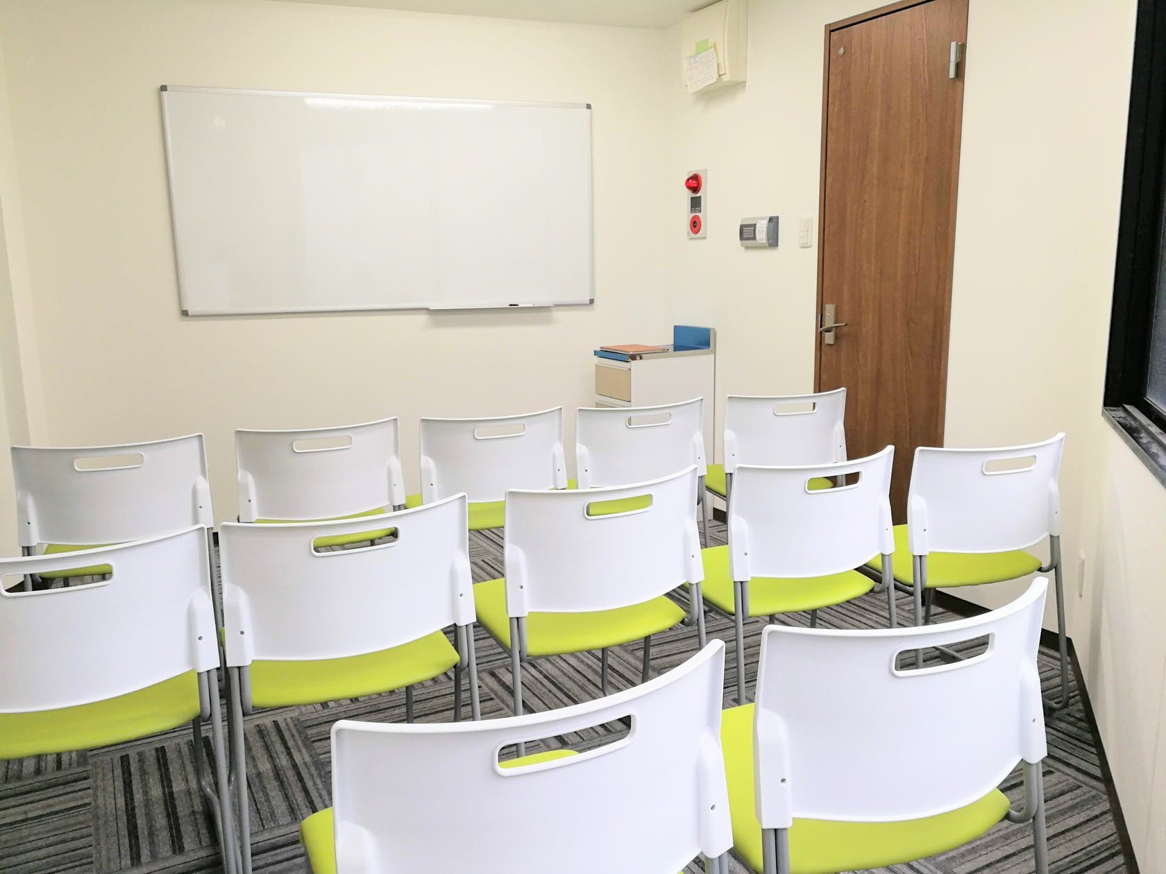 パーティーOK【アクセス抜群】新宿駅徒歩2分、新宿三丁目駅出口横の写真8