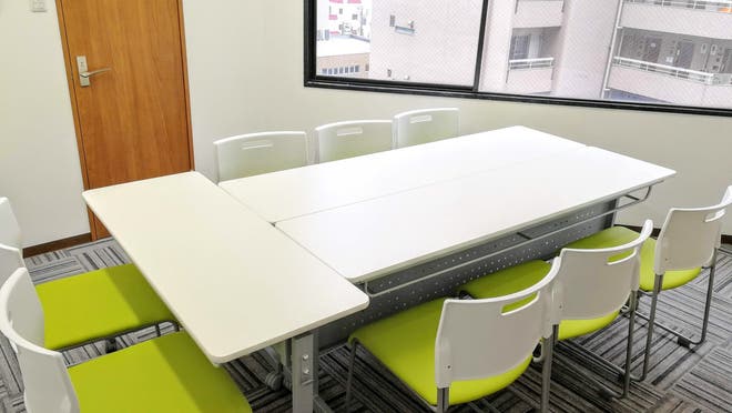 パーティーOK【アクセス抜群】新宿駅徒歩2分、新宿三丁目駅出口横の写真2