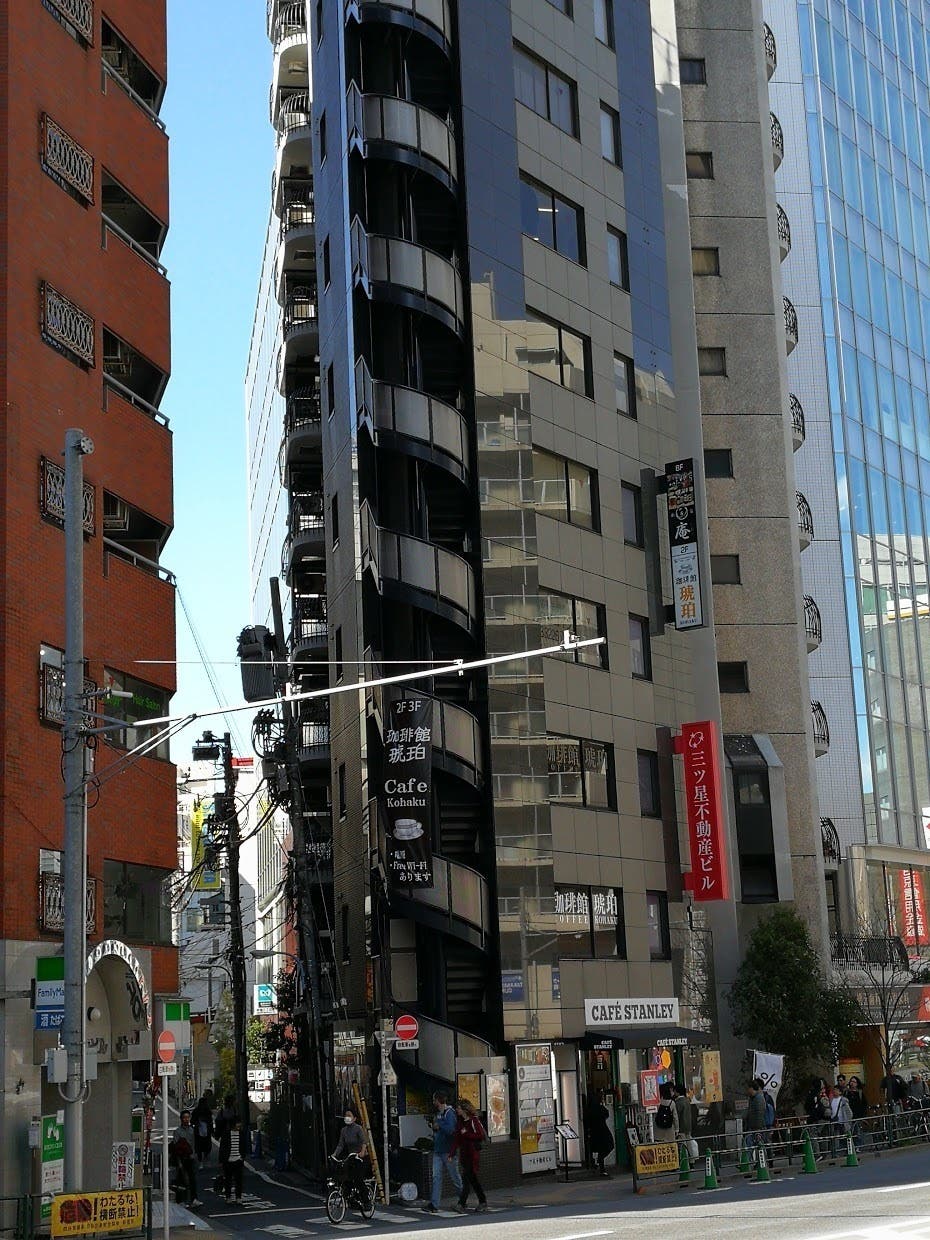 パーティーOK【アクセス抜群】新宿駅徒歩2分、新宿三丁目駅出口横の写真17