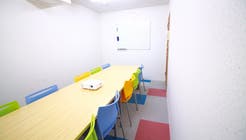 【東京駅・日本橋駅2分】完全個室改装済!プロジェクター・プリンター・コピー機・WiFi全て無料!ふれあい貸し会議室 八重洲No2の写真2