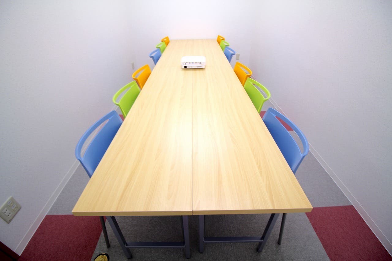 【東京駅・日本橋駅2分】完全個室改装済！プロジェクター・プリンター・コピー機・WiFi全て無料！ふれあい貸し会議室 八重洲No2の写真5