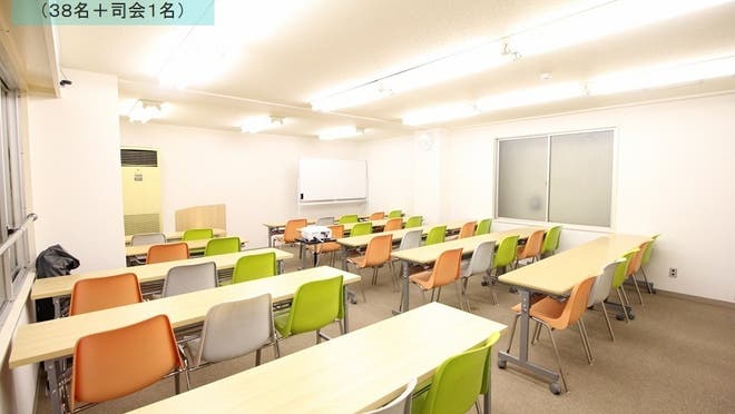 【新宿西口D5出口から2分・最安!】セミナー向け!プロジェクター・マイク・高速WiFi全て無料!ふれあい貸し会議室 新宿No12の写真5