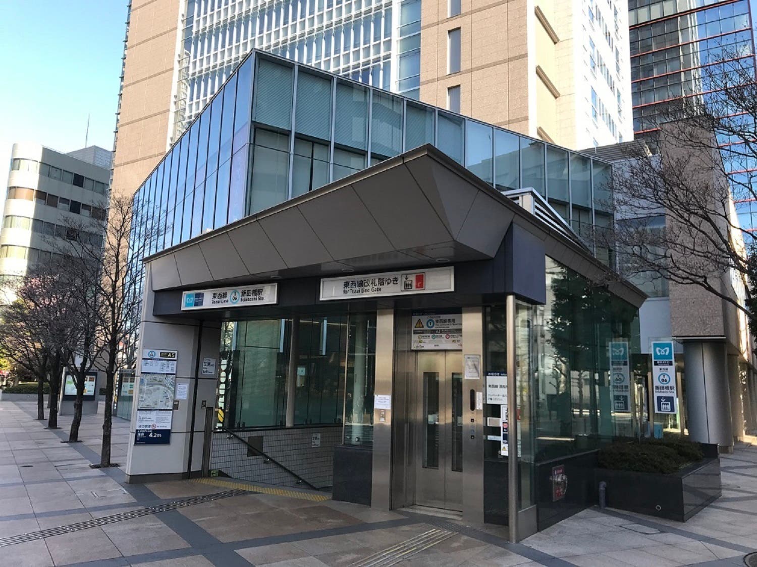 リピーター多数【東西線飯田橋歩30秒・ＪＲ飯田橋歩3分】各種教室、会議、商談、面接、研修、撮影、ボドゲ等に最適な個室スペースの写真19