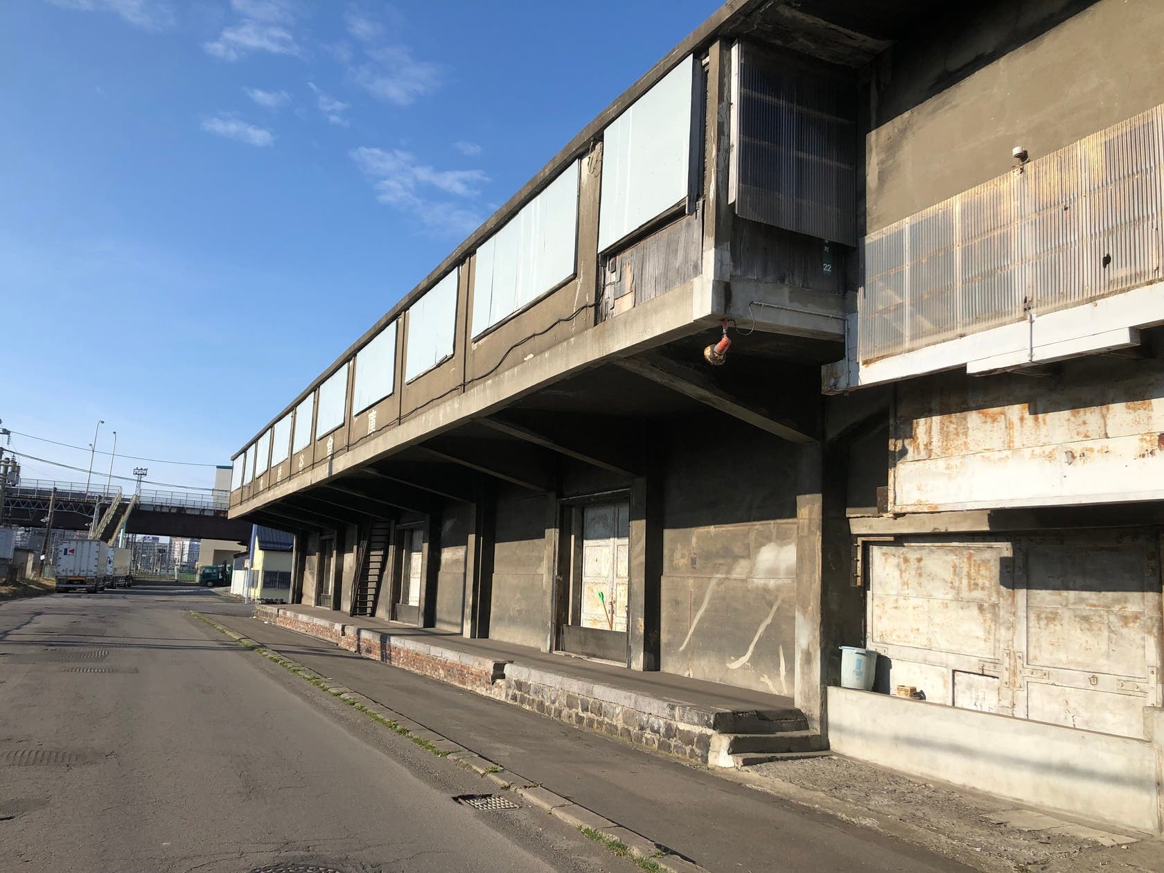 【函館】1927年建造のレトロな雰囲気のコンクリート倉庫群！撮影に最適！の写真5