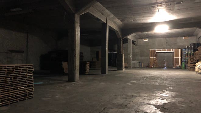 【函館】1927年建造のレトロな雰囲気のコンクリート倉庫群!撮影に最適!の写真8